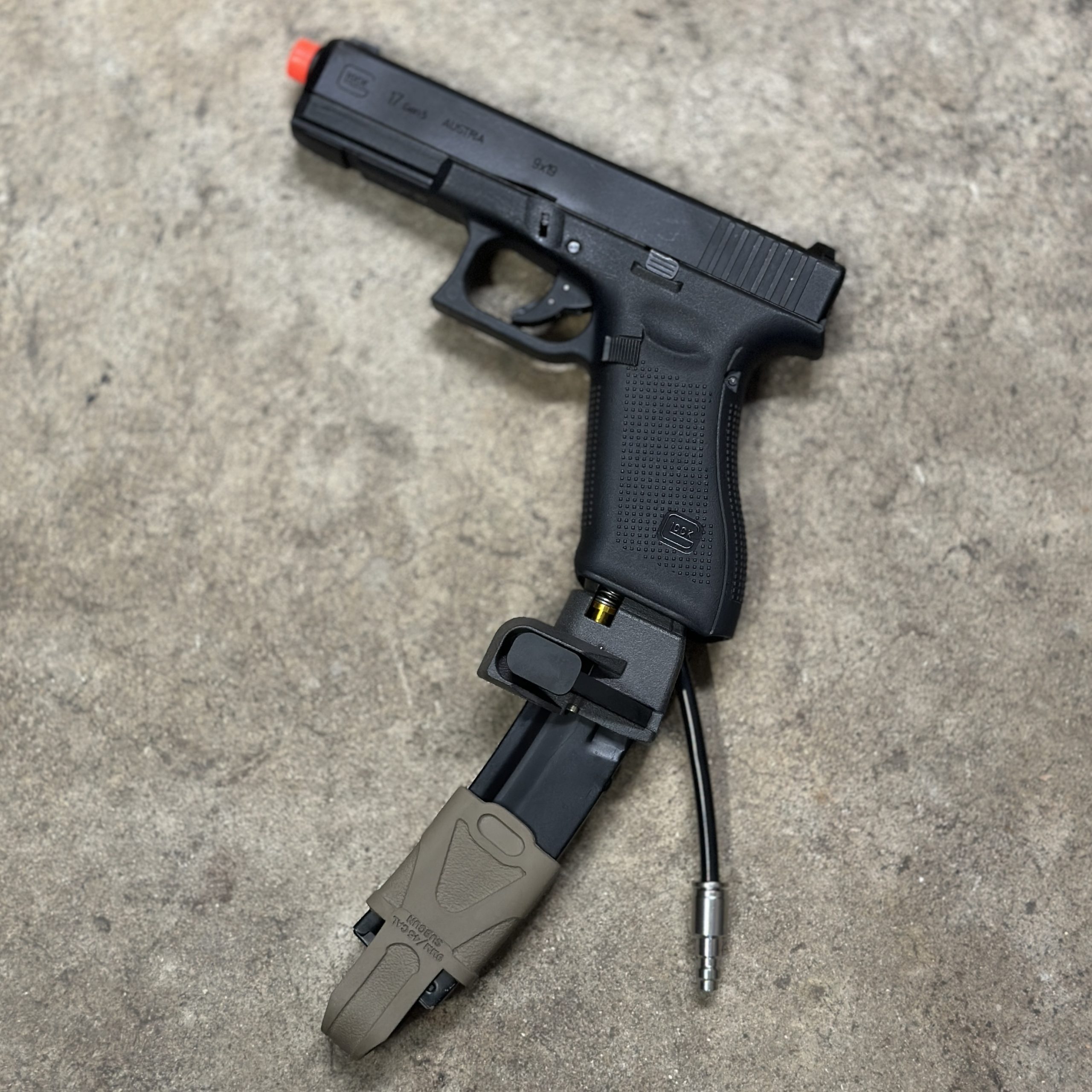 GSeries/AAP-01 MP5 PRO Carbon Fiber Adapter - Tapp Airsoft